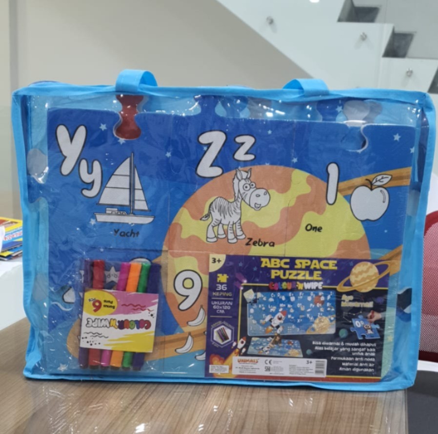 PLAYMAT PUZZLE COLOURING ABC SPACE